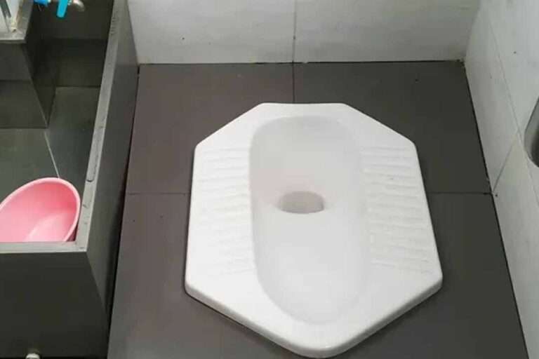 3 Jenis Mangkuk Tandas Cangkung yang Baik di Malaysia